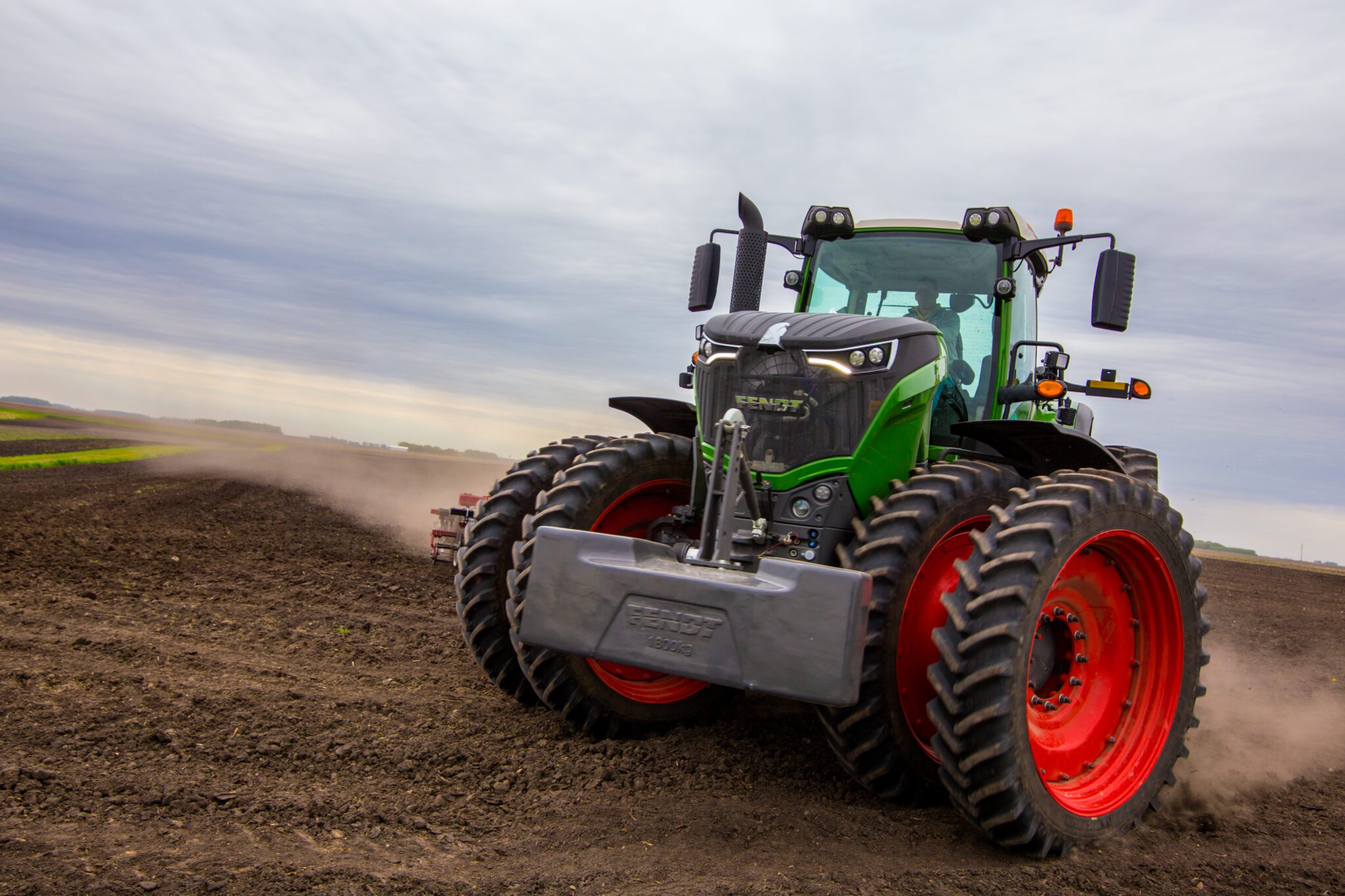 Redlund Equipment - Premier Supplier of Used and New Farm Equipment